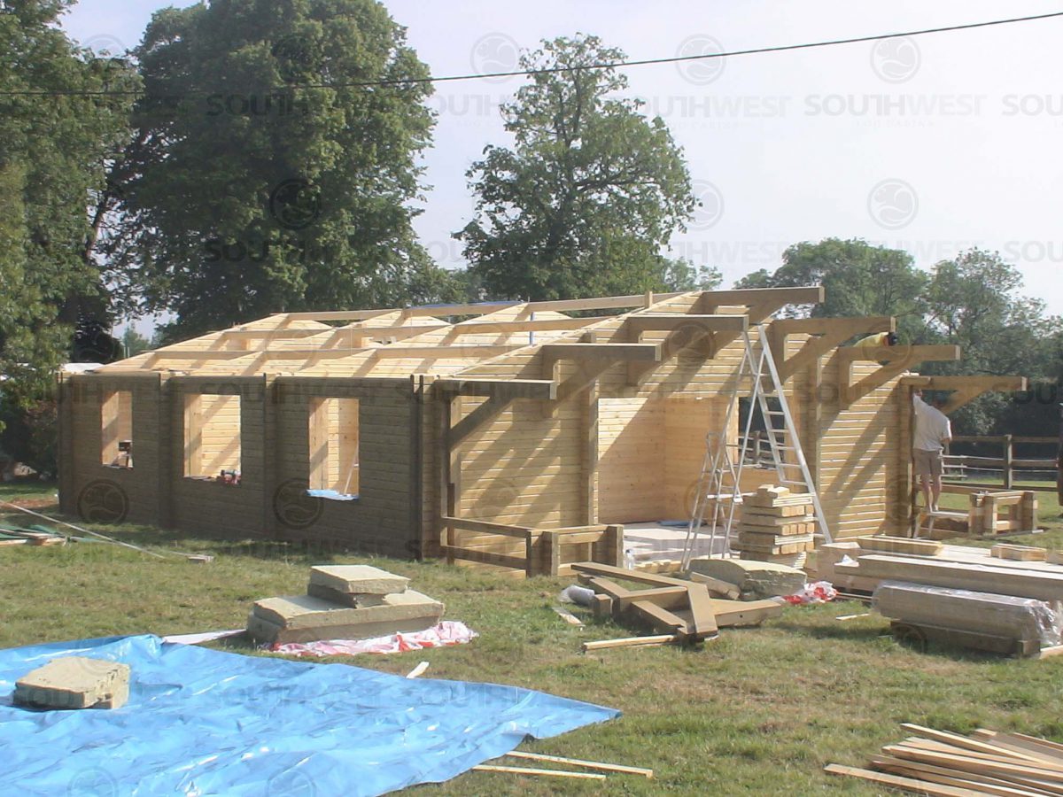 Easy to construct cabins made from interlocking parts - South West Log ...